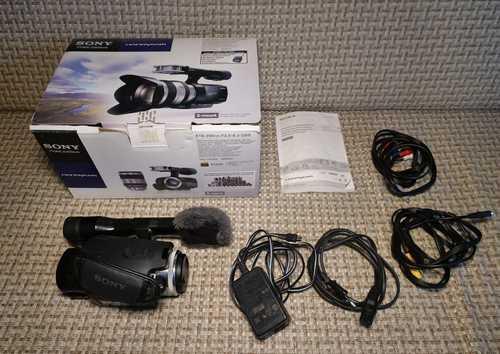 Видеокамера Sony Nex vg20+объектив sel16f28