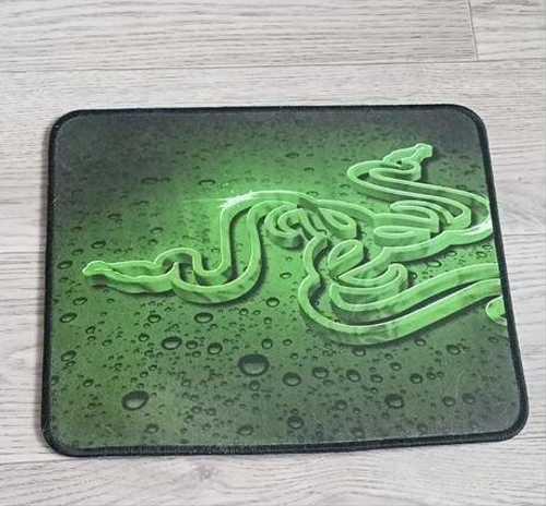 Игровой коврик Razer Goliathus Speed Small