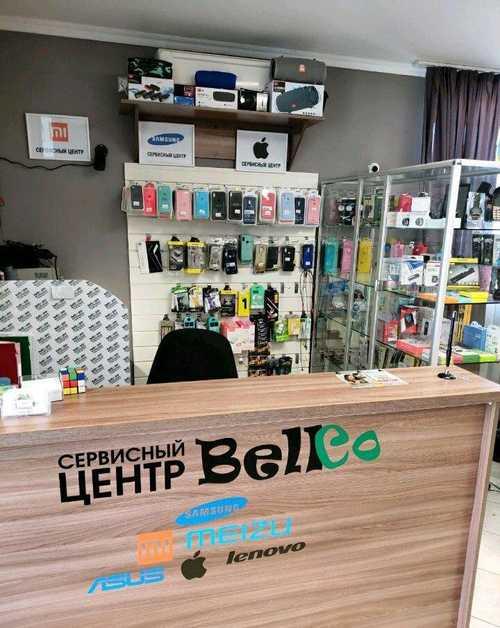 Зарядное устройство, чехлы, карты памяти, наушники