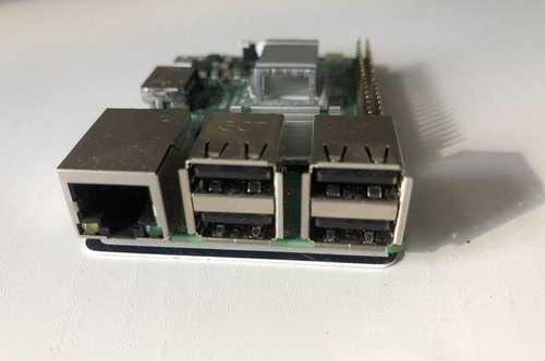 Одноплатный компьютер Raspberry Pi 3 v1.2