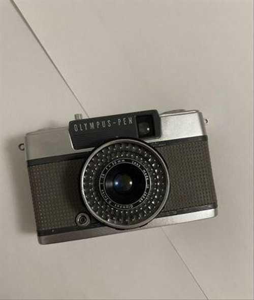 Плёночный фотоаппарат Olympus Pen EES-2