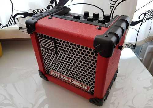 Гитарный комбик Roland MicroCube