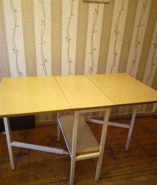 Встроенный раскладной кухонный стол