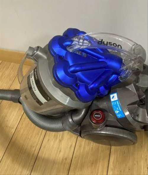 Пылесос Dyson DC19 Allergy