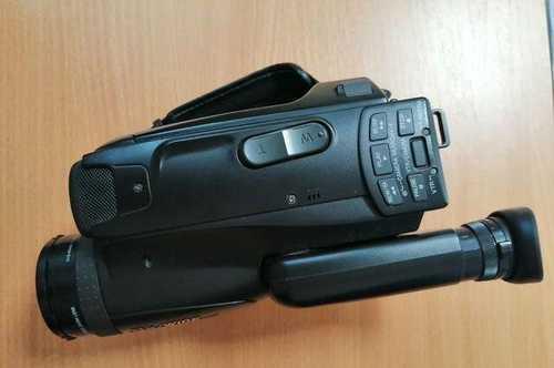 Видеокамера кассетная Panasonic NV-S250EN