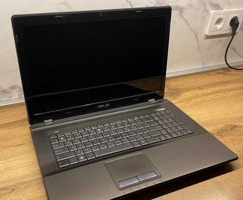 17.3” Ноутбук asus K73TK (4 ядра)