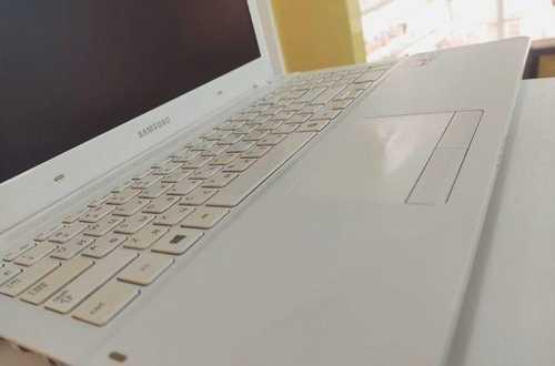 Ноутбук, Samsung NP370R5E-S06RU