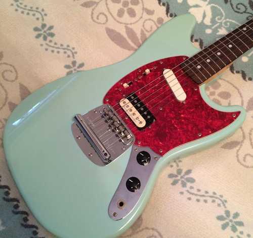 Fender Mustang MG69 CIJ