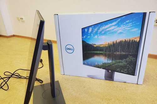 Монитор Dell UltraSharp 27 Monitor