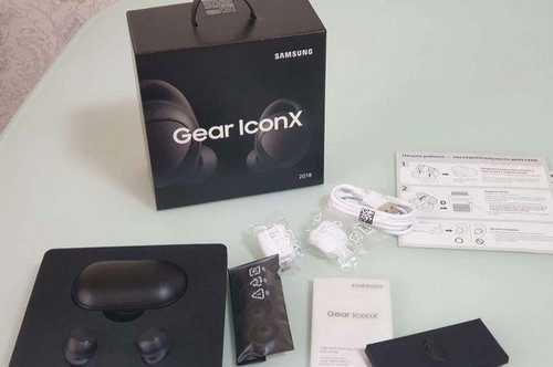 Samsung Gear Iconx 2018