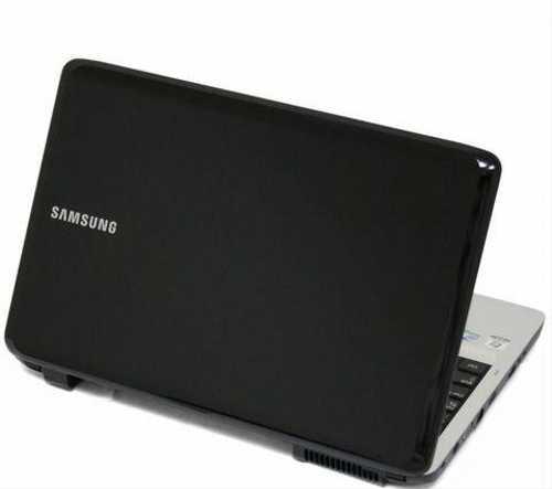 Ноутбук Samsung RV-510