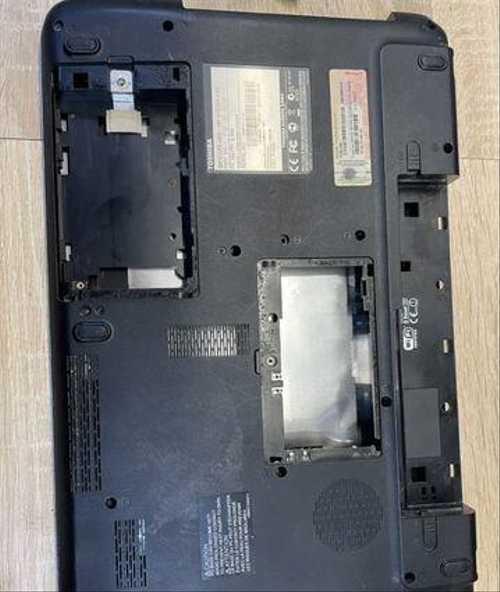 Ноутбук Toshiba l655-1D7 на запчасти
