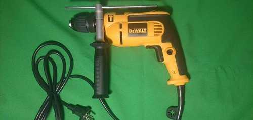 Дрель DeWalt dwd024s