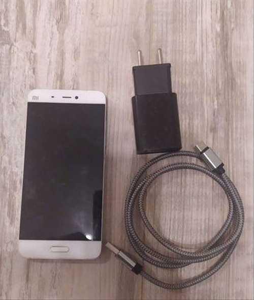 Телефон Xiaomi mi5