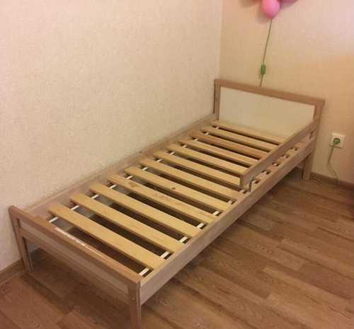 Кровать IKEA sniglar Сниглар с матрасом
