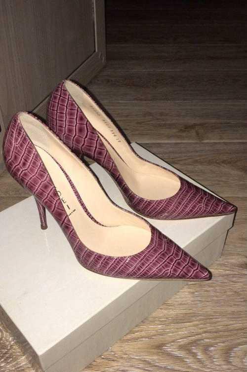 Туфли лодочки Casadei