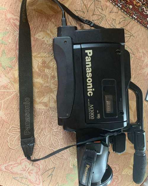 Видеокамера Panasonic M3000