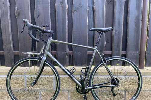 Шоссейный велосипед Fuji Sportif 2,5