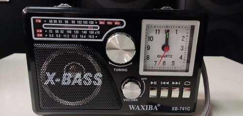 Радиоприёмник с часами waxiba XB-741C чёрный