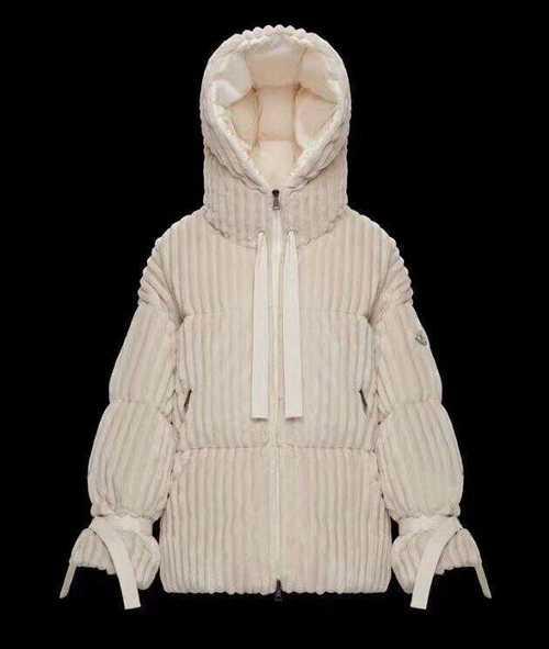 Женская куртка пуховик Moncler Loire