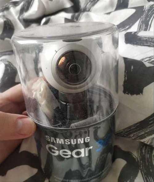 Экшн камера Samsung Gear 360