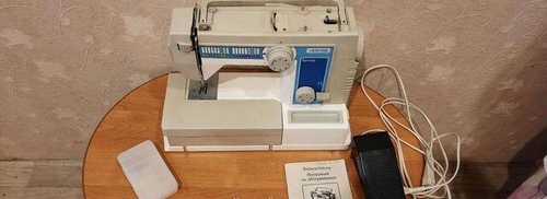 Продам швейную машинку Veritas famula 5092