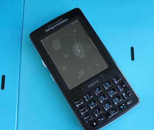 Смартфон Sony Ericsson M600i - чёрный гранит 2008
