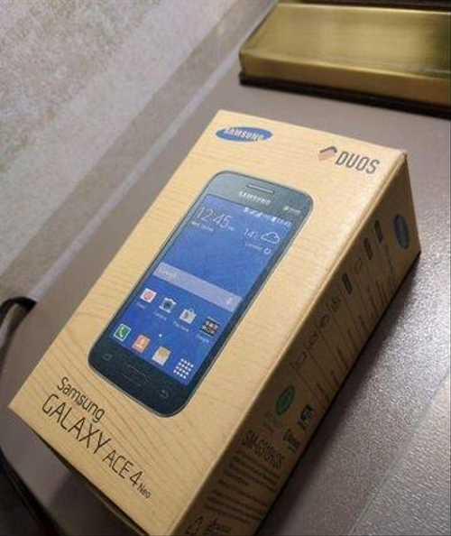 Мобильный телефон Samsung ACE Neo4 dual SIM черный