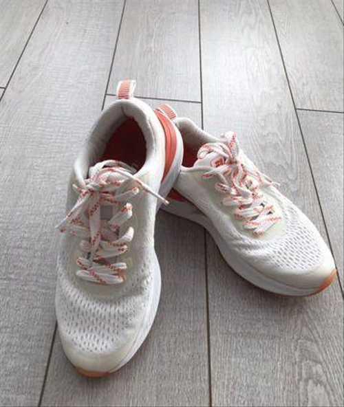 Кроссовки мужские 40 размер. Fila. Состояние отлич