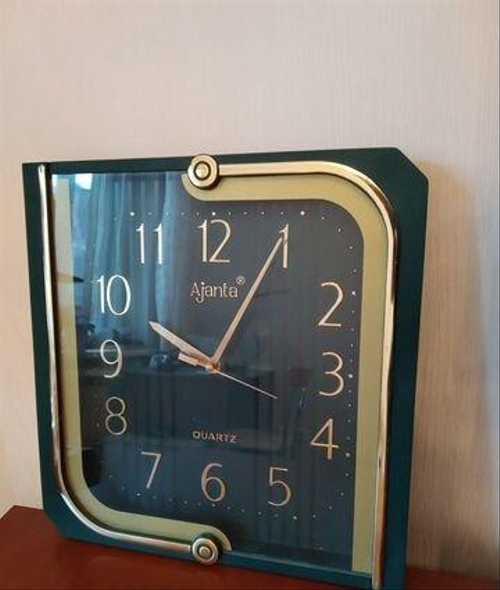Часы настенные "Кварц" СССР