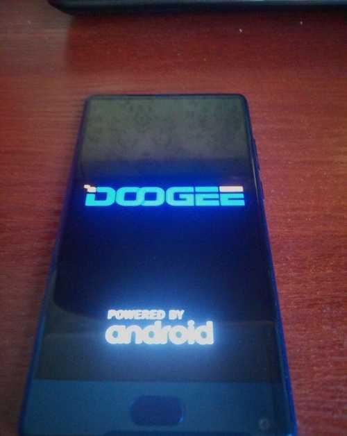 Смартфон Doogee mix