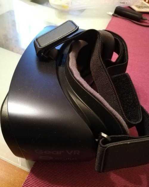 Очки виртуальной реальности Samsung Gear VR SM-R32