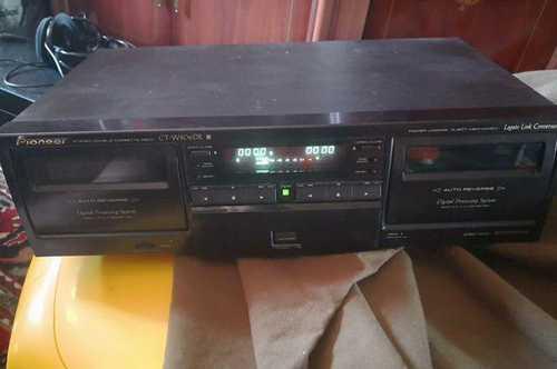 Кассетная дека Pioneer ct-w806dr