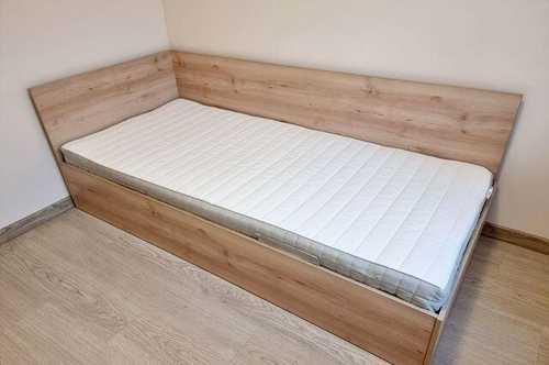 Кровать односпальная с матрацем IKEA 90х200 см