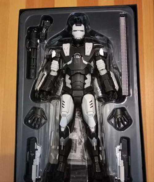 HOT toys iron MAN 2 WAR machine special version