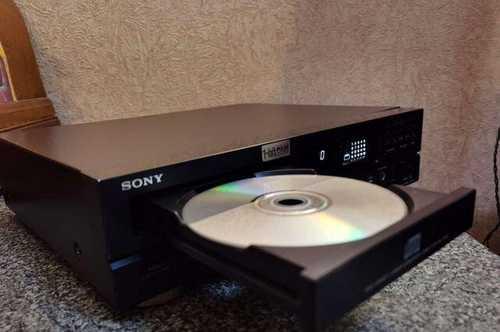 CD проигрыватель Sony CDP-M11