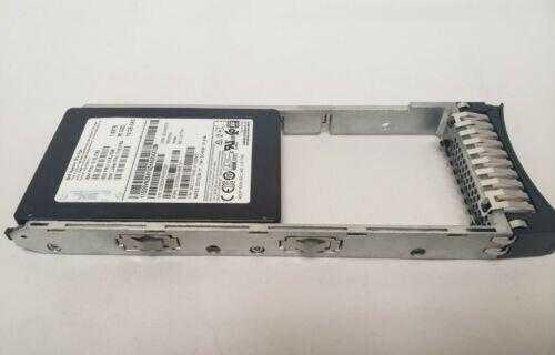 Жесткий диск IBM 1.92TB SAS SFF SSD 01EJ598