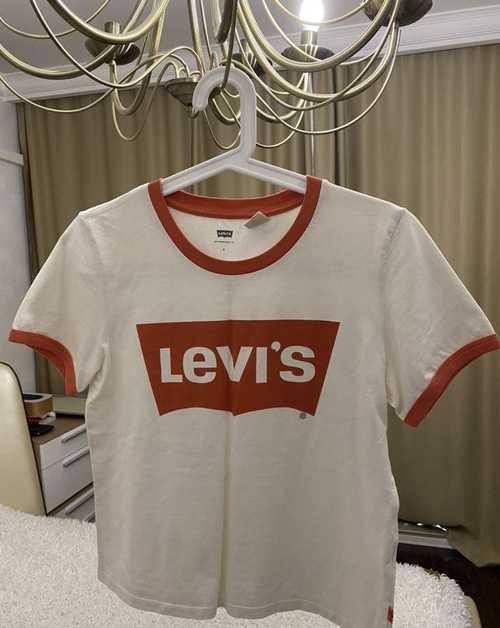 Футболка Levi’s