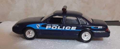 Ford crown victoria 1/43