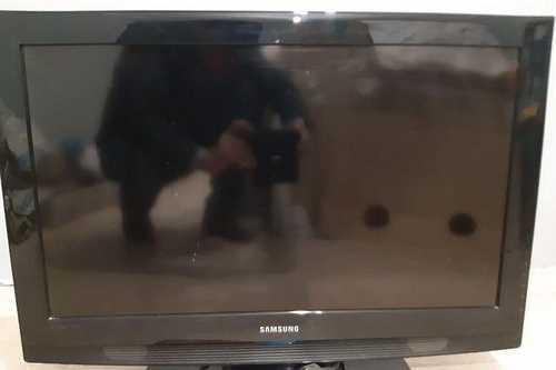 Телевизор Samsung Le32b350