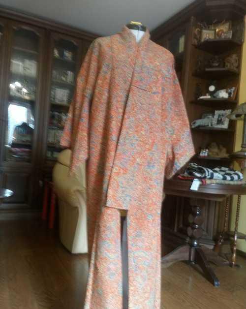 Кимоно из шёлка.Япония