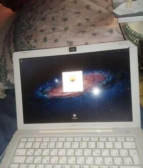 MacBook 13 A1181 2шт