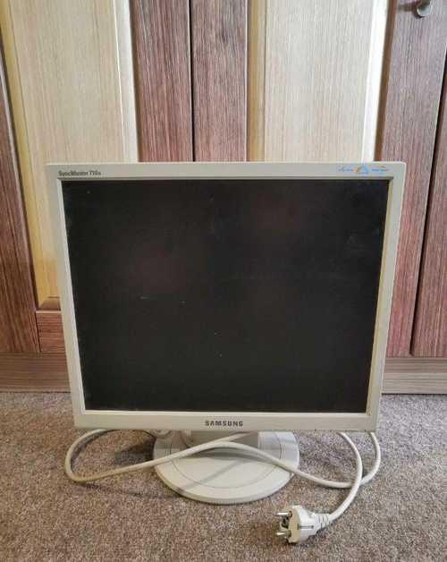 Монитор Samsung 710N