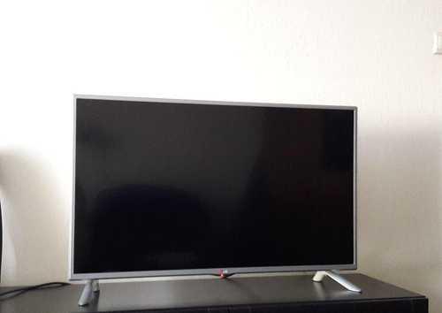 Телевизор LG 39LB570V