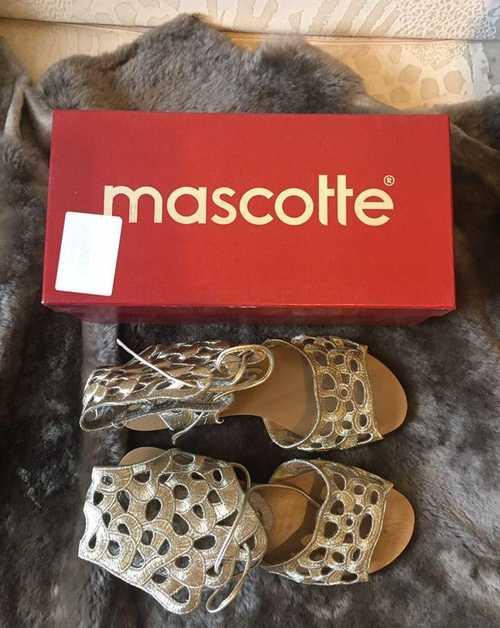 Новые Сандалии женские Mascotte