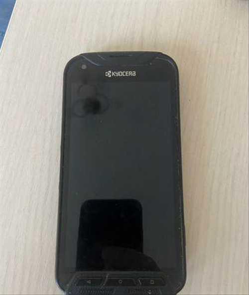 Телефон kyocera e6810