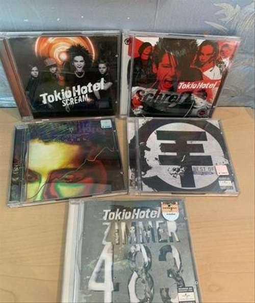 Музыкальные диски Tokio Hotel и My Chemical Romanc