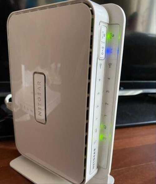 Роутер Netgear WNR2200