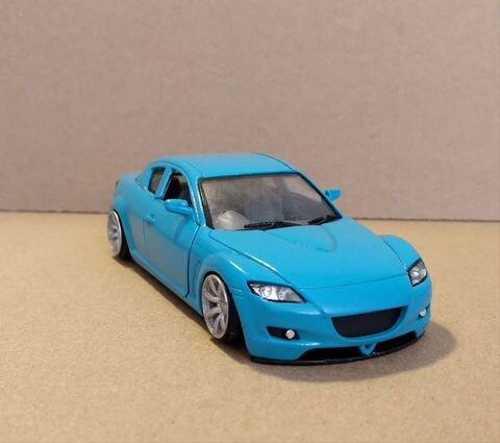 Масштабная модель авто Mazda RX8