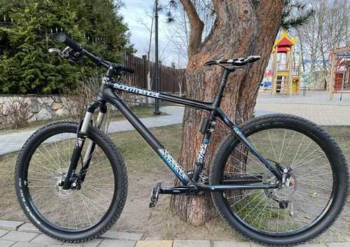 Commencal Skin Team Carbon